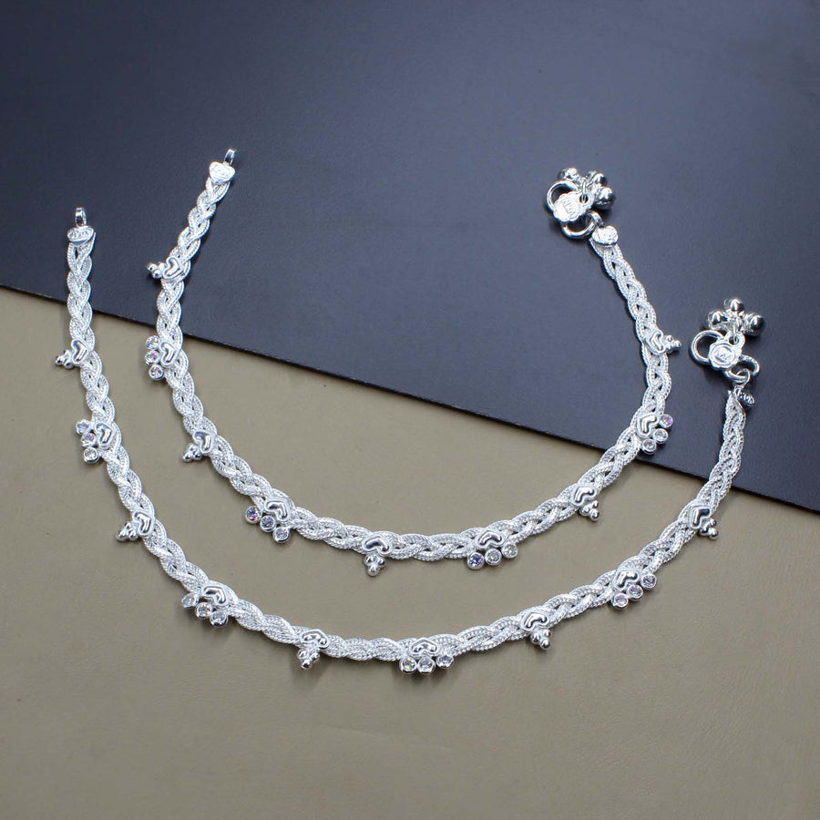 Buy Indian Silver Anklets for women and ankle chains for girls ...